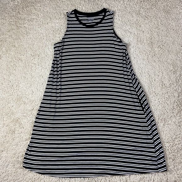 Time and Tru | Dresses | Time And True Shirt Dress Womens Lg 2 14 Black ...